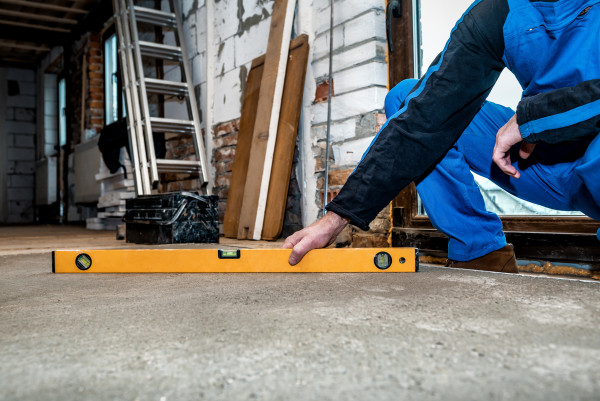Uneven Floor Problems: Common Causes and How to Fix Them